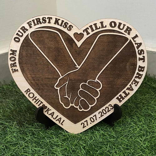 Personalized Love Hands Wooden Table Top – MyPhotoPrint.in